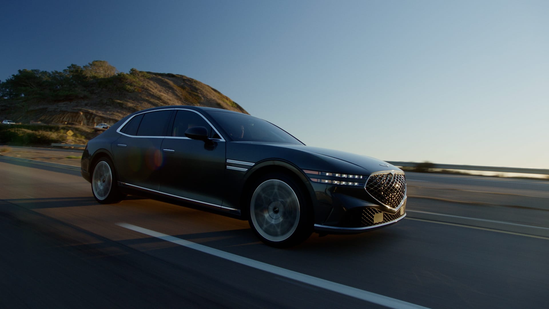 Speed Collective - Motortrend – Ioniq 5 & G90